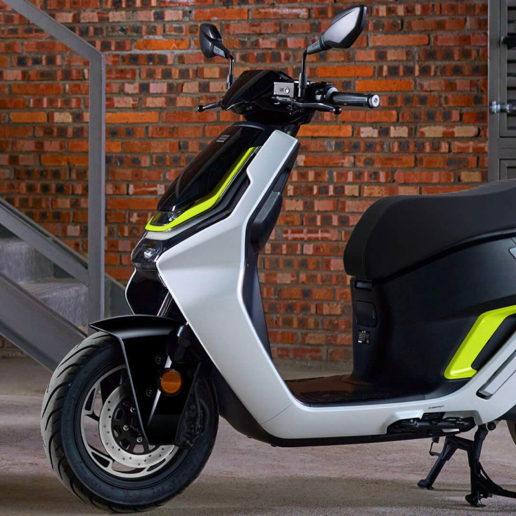 ZEEHO AE6+ купить в Москве - Цена, Характеристики | Магазин EcoMoto